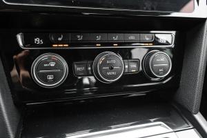 Volkswagen Passat 2017 Rīga, ar dzinēja tilpumu 1.40 L un nobraukumu 105 tūkst. km par 11500 €, foto 13 vietnē AUTOMOTO.COM.LV