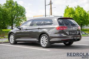 Volkswagen Passat 2017 in Kaunas, with an engine capacity of 2.00 L and mileage of 272 thousand km for 10600 €, photo 7 on AUTOMOTO.COM.LV