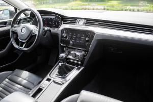 Volkswagen Passat 2017 in Kaunas, with an engine capacity of 2.00 L and mileage of 272 thousand km for 10600 €, photo 10 on AUTOMOTO.COM.LV