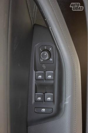 Volkswagen Passat 2017 in Kaunas, with an engine capacity of 2.00 L and mileage of 272 thousand km for 10600 €, photo 22 on AUTOMOTO.COM.LV