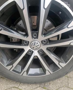 Volkswagen Passat 2017 in Marijampole, with an engine capacity of 2.00 L and mileage of 209 thousand km for 14100 €, photo 8 on AUTOMOTO.COM.LV