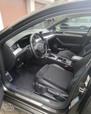 Volkswagen Passat 2017 in Marijampole, with an engine capacity of 2.00 L and mileage of 209 thousand km for 14100 €, photo 10 on AUTOMOTO.COM.LV