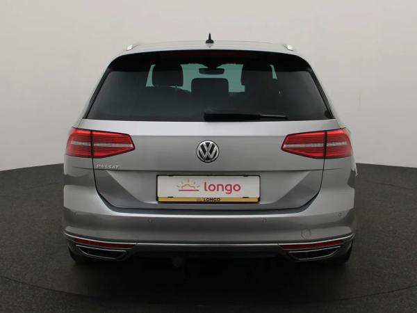 Volkswagen Passat 2018 Viļņa, ar dzinēja tilpumu 2.00 L un nobraukumu 196 tūkst. km par 15599 €, foto 5 vietnē AUTOMOTO.COM.LV