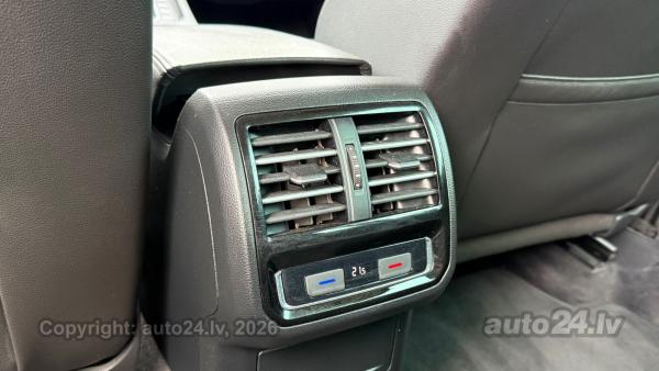 Volkswagen Passat 2018 in Tallinn, with an engine capacity of 1.80 L and mileage of 195 thousand km for 11900 €, photo 10 on AUTOMOTO.COM.LV