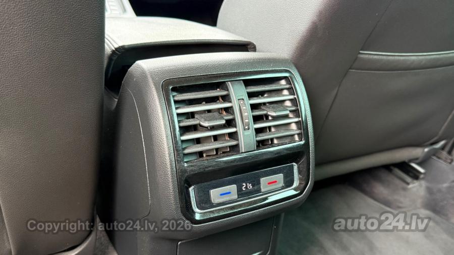 Volkswagen Passat 2018 in Tallinn, with an engine capacity of 1.80 L and mileage of 195 thousand km for 11900 €, photo 11 on AUTOMOTO.COM.LV