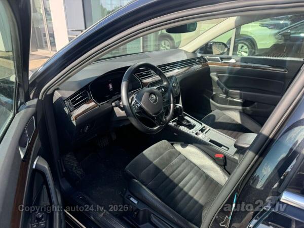 Volkswagen Passat 2018 in Tallinn, with an engine capacity of 2.00 L and mileage of 204 thousand km for 13550 €, photo 7 on AUTOMOTO.COM.LV