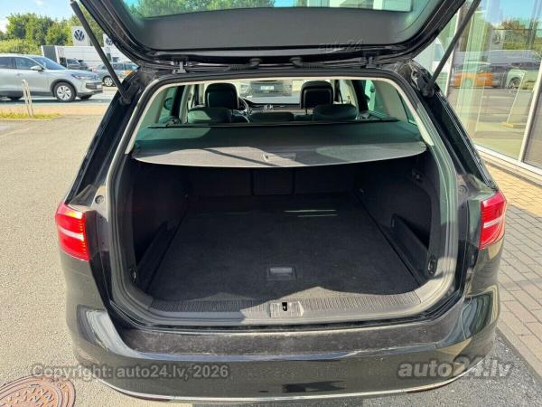 Volkswagen Passat 2018 in Tallinn, with an engine capacity of 2.00 L and mileage of 204 thousand km for 13550 €, photo 10 on AUTOMOTO.COM.LV