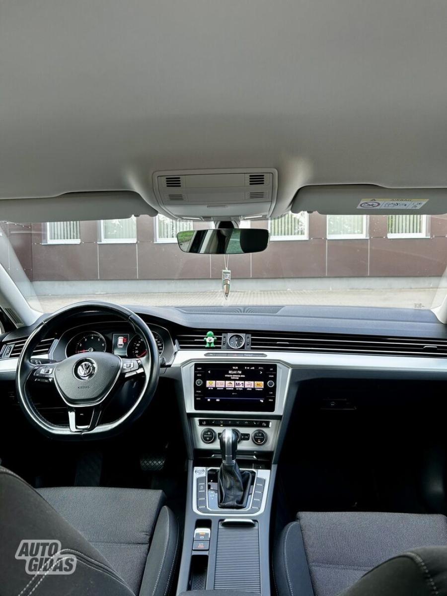 Volkswagen Passat 2018 in Kaunas, with an engine capacity of 1.40 L and mileage of 165 thousand km for 15200 €, photo 9 on AUTOMOTO.COM.LV