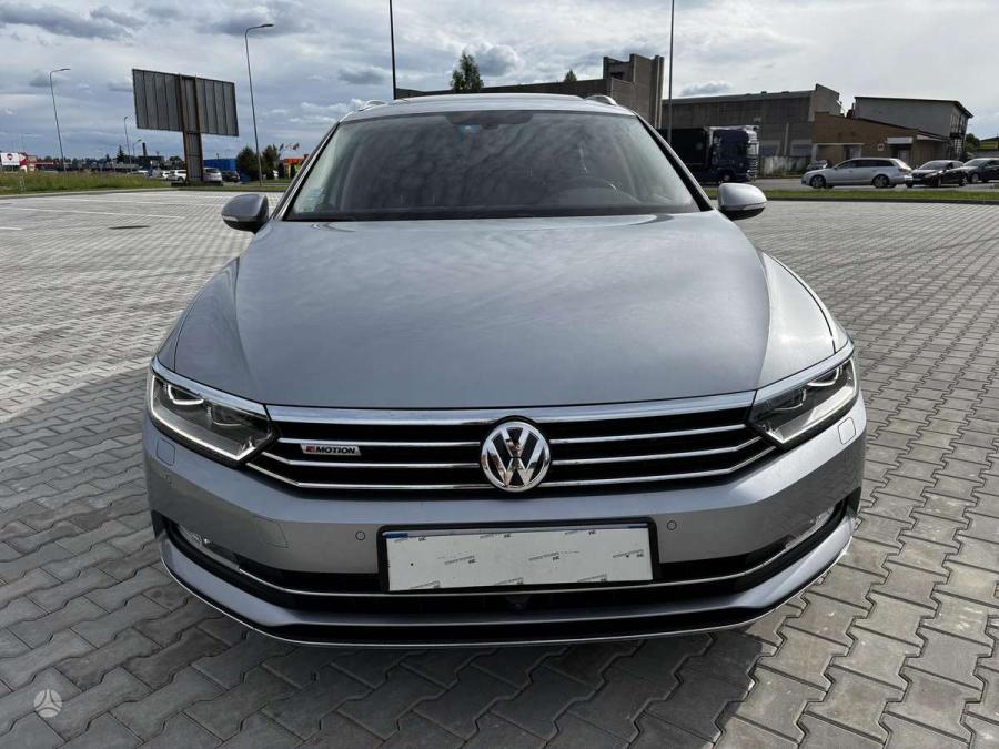 Volkswagen Passat 2018 in Taurage, with an engine capacity of 1.97 L and mileage of 248 thousand km for 13300 €, photo 3 on AUTOMOTO.COM.LV