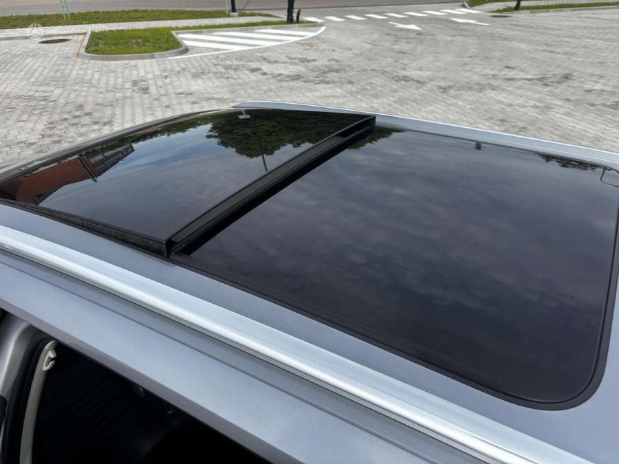 Volkswagen Passat 2018 in Taurage, with an engine capacity of 1.97 L and mileage of 248 thousand km for 13300 €, photo 10 on AUTOMOTO.COM.LV