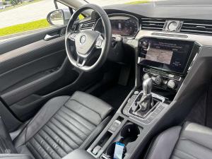 Volkswagen Passat 2018 in Taurage, with an engine capacity of 1.97 L and mileage of 248 thousand km for 13300 €, photo 15 on AUTOMOTO.COM.LV