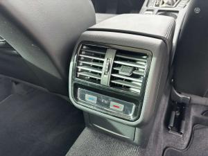 Volkswagen Passat 2018 in Taurage, with an engine capacity of 1.97 L and mileage of 248 thousand km for 13300 €, photo 20 on AUTOMOTO.COM.LV