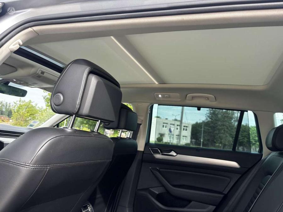 Volkswagen Passat 2018 in Taurage, with an engine capacity of 1.97 L and mileage of 248 thousand km for 13300 €, photo 21 on AUTOMOTO.COM.LV
