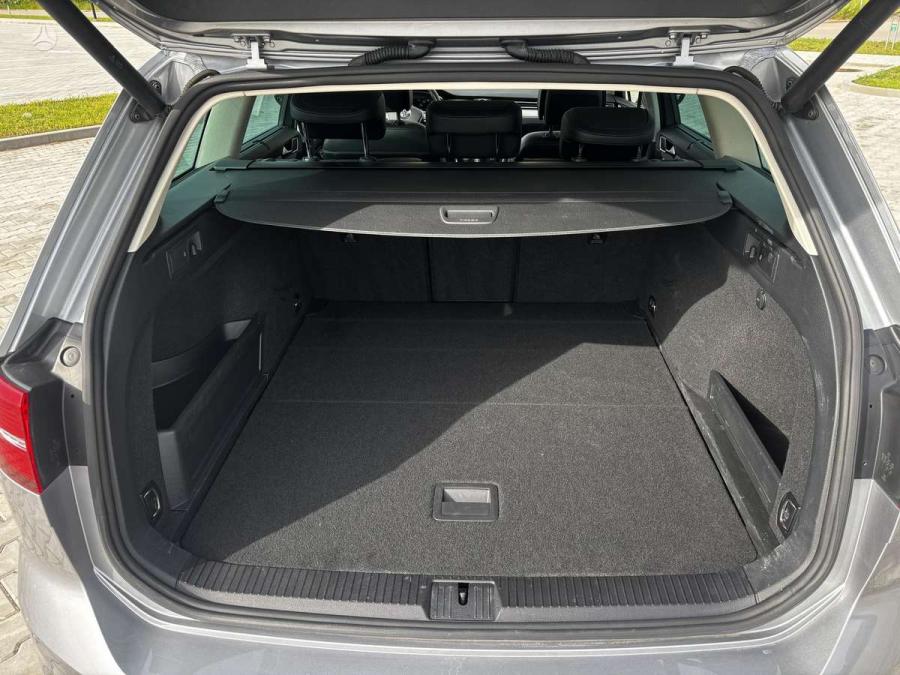 Volkswagen Passat 2018 in Taurage, with an engine capacity of 1.97 L and mileage of 248 thousand km for 13300 €, photo 24 on AUTOMOTO.COM.LV