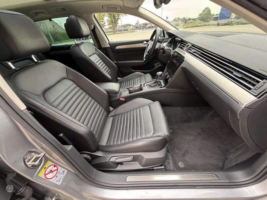 Volkswagen Passat 2018 Tauragė, ar dzinēja tilpumu 1.97 L un nobraukumu 248 tūkst. km par 13300 €, foto 15 vietnē AUTOMOTO.COM.LV