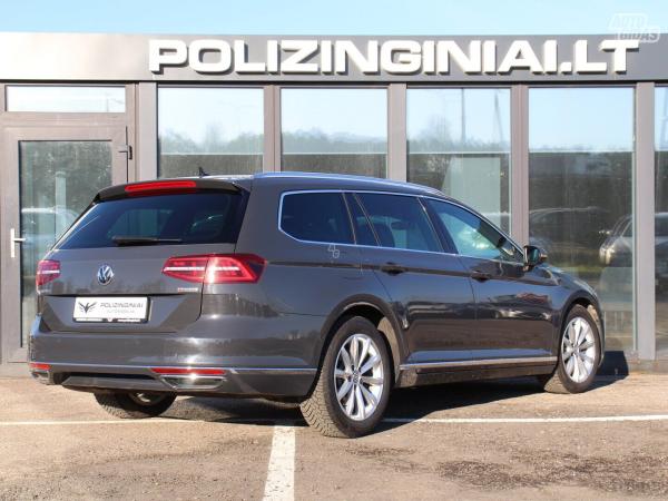 Volkswagen Passat 2019 in Vilnius, with an engine capacity of 2.00 L and mileage of 244 thousand km for 16250 €, photo 3 on AUTOMOTO.COM.LV