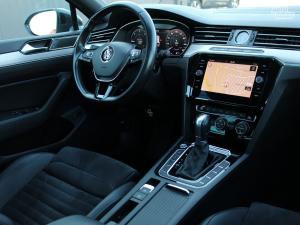 Volkswagen Passat 2019 in Vilnius, with an engine capacity of 2.00 L and mileage of 244 thousand km for 16250 €, photo 8 on AUTOMOTO.COM.LV
