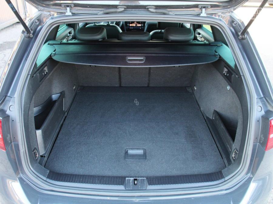 Volkswagen Passat 2019 in Vilnius, with an engine capacity of 2.00 L and mileage of 244 thousand km for 16250 €, photo 23 on AUTOMOTO.COM.LV