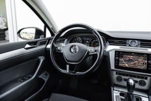 Volkswagen Passat 2019 in Riga, with an engine capacity of 1.50 L and mileage of 163 thousand km for 12850 €, photo 8 on AUTOMOTO.COM.LV