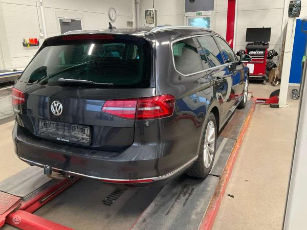 Volkswagen Passat 2019 Kauņa, ar dzinēja tilpumu 1.97 L un nobraukumu 219 tūkst. km par 12000 €, foto 4 vietnē AUTOMOTO.COM.LV