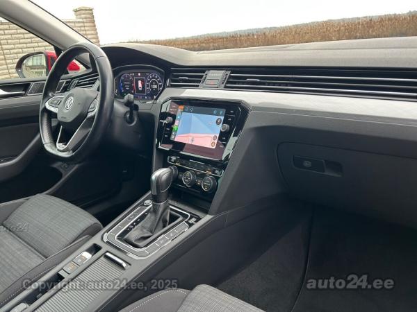 Volkswagen Passat 2020 Veru, ar dzinēja tilpumu 2.00 L un nobraukumu 205 tūkst. km par 16990 €, foto 11 vietnē AUTOMOTO.COM.LV