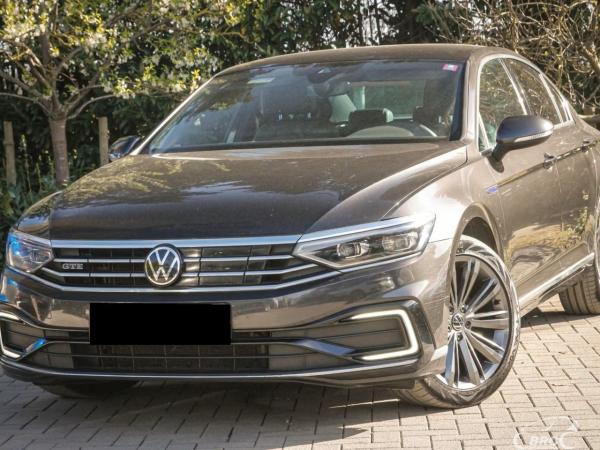 Volkswagen Passat 2021 in Vilnius, with an engine capacity of 1.40 L and mileage of 195 thousand km for 19370 €, photo 1 on AUTOMOTO.COM.LV
