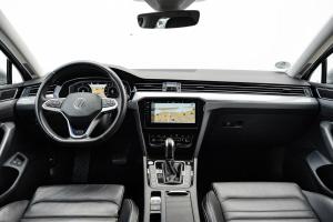 Volkswagen Passat 2021 in Riga, with an engine capacity of 1.40 L and mileage of 134 thousand km for 20700 €, photo 37 on AUTOMOTO.COM.LV
