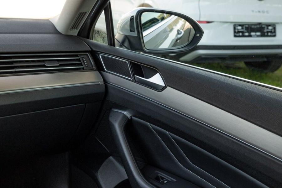 Volkswagen Passat 2021 Ventspils, ar dzinēja tilpumu 2.00 L un nobraukumu 158 tūkst. km par 20300 €, foto 34 vietnē AUTOMOTO.COM.LV