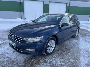 Volkswagen Passat 2022 in Kaunas, with an engine capacity of 2.00 L and mileage of 191 thousand km for 13300 €, photo  on AUTOMOTO.COM.LV