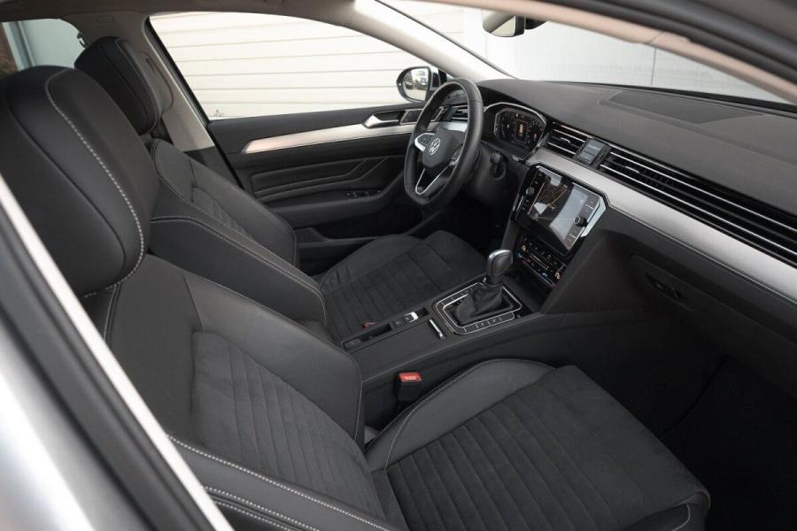 Volkswagen Passat 2022 in Jelgava, with an engine capacity of 2.00 L and mileage of 128 thousand km for 23450 €, photo 10 on AUTOMOTO.COM.LV