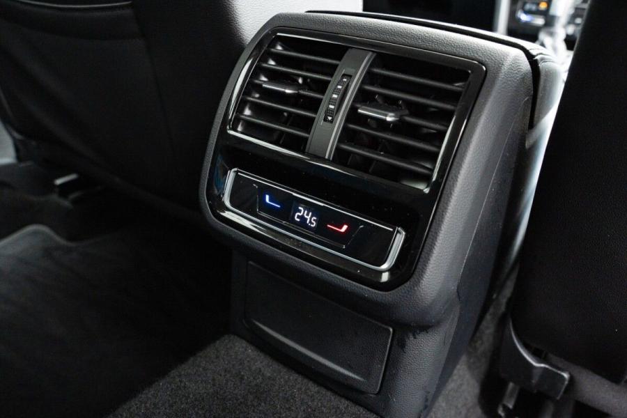 Volkswagen Passat 2022 Mārupe, ar dzinēja tilpumu 2.00 L un nobraukumu 135 tūkst. km par 21800 €, foto 29 vietnē AUTOMOTO.COM.LV
