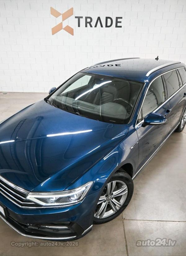 Volkswagen Passat 2022 in Tallinn, with an engine capacity of 2.00 L and mileage of 179 thousand km for 21490 €, photo 9 on AUTOMOTO.COM.LV