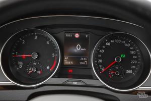 Volkswagen Passat 2022 in Kaunas, with an engine capacity of 2.00 L and mileage of 159 thousand km for 16900 €, photo 24 on AUTOMOTO.COM.LV