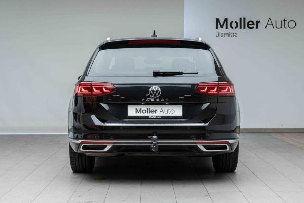 Volkswagen Passat 2022 in Peetri, with an engine capacity of 2.00 L and mileage of 151 thousand km for 24700 €, photo 6 on AUTOMOTO.COM.LV