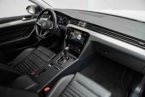 Volkswagen Passat 2022 in Peetri, with an engine capacity of 2.00 L and mileage of 151 thousand km for 24700 €, photo 11 on AUTOMOTO.COM.LV