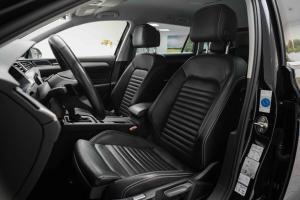 Volkswagen Passat 2022 in Peetri, with an engine capacity of 2.00 L and mileage of 151 thousand km for 24700 €, photo 13 on AUTOMOTO.COM.LV