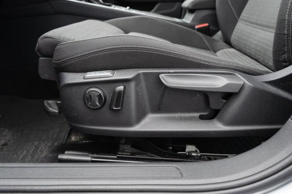 Volkswagen Passat 2022 Rīga, ar dzinēja tilpumu 1.50 L un nobraukumu 112 tūkst. km par 17650 €, foto 11 vietnē AUTOMOTO.COM.LV