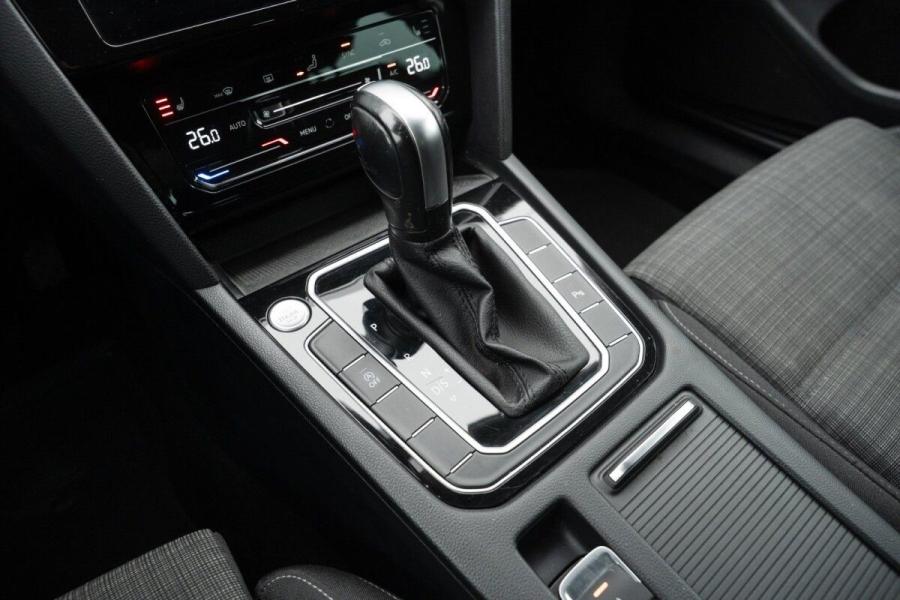 Volkswagen Passat 2022 Rīga, ar dzinēja tilpumu 1.50 L un nobraukumu 112 tūkst. km par 17650 €, foto 18 vietnē AUTOMOTO.COM.LV