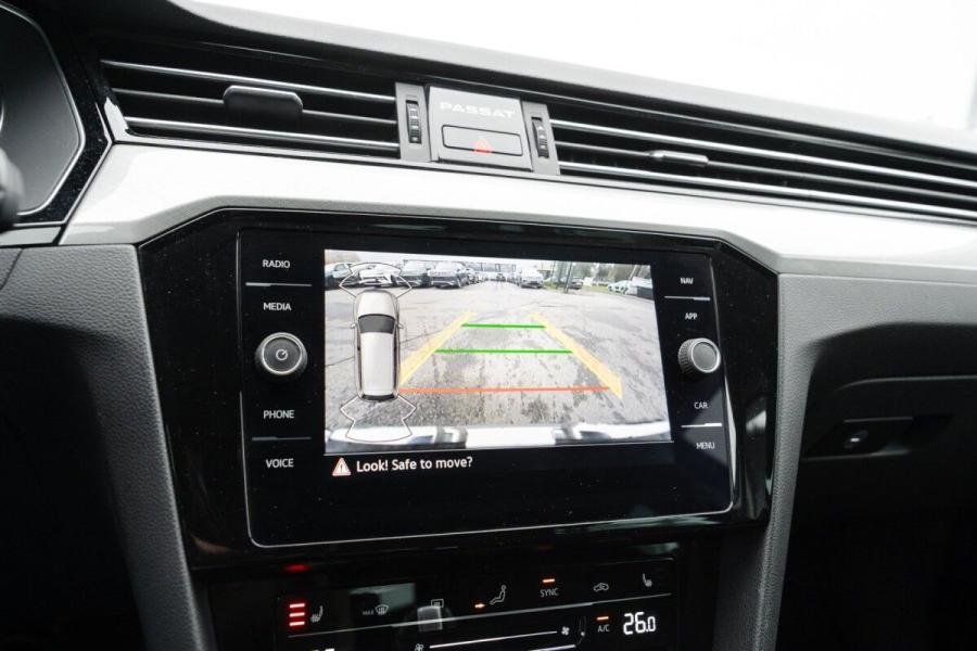 Volkswagen Passat 2022 Rīga, ar dzinēja tilpumu 1.50 L un nobraukumu 112 tūkst. km par 17650 €, foto 20 vietnē AUTOMOTO.COM.LV