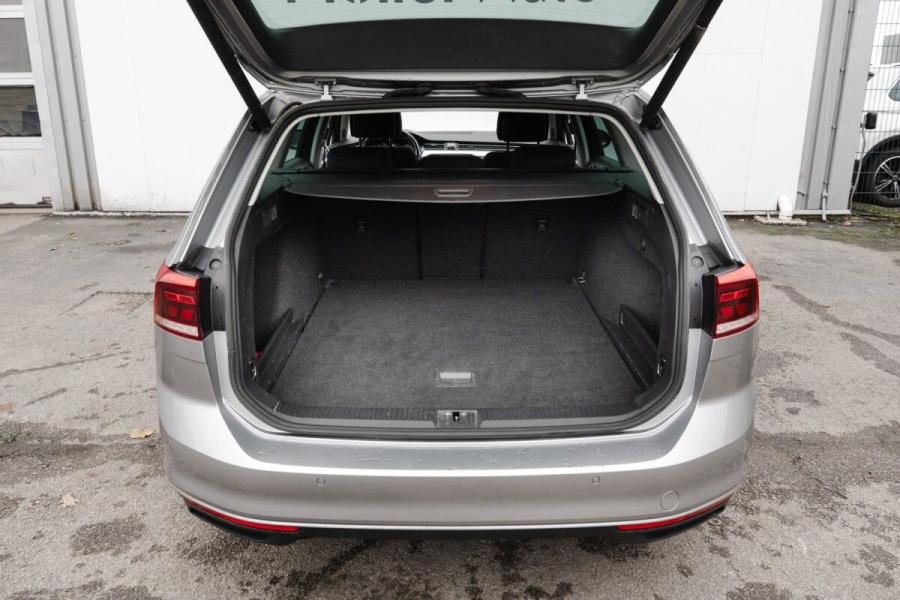 Volkswagen Passat 2022 Rīga, ar dzinēja tilpumu 1.50 L un nobraukumu 112 tūkst. km par 17650 €, foto 28 vietnē AUTOMOTO.COM.LV