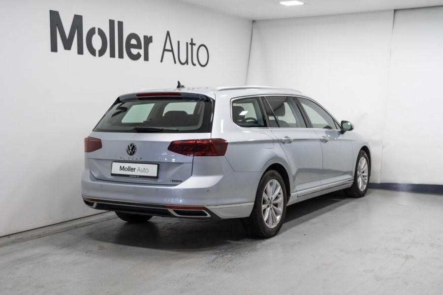 Volkswagen Passat 2023 in Vilnius, with an engine capacity of 2.00 L and mileage of 138 thousand km for 23900 €, photo 7 on AUTOMOTO.COM.LV