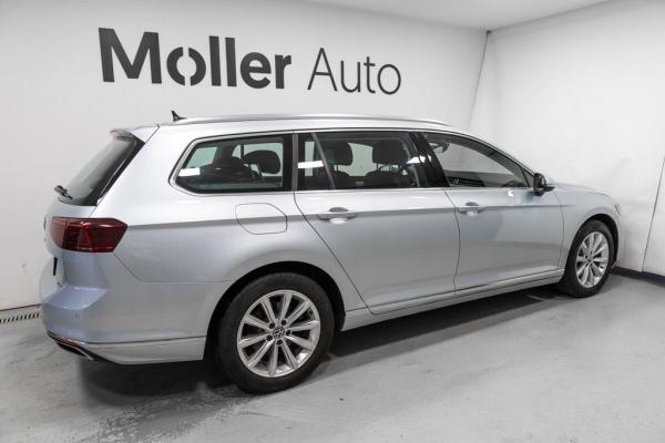 Volkswagen Passat 2023 in Vilnius, with an engine capacity of 2.00 L and mileage of 138 thousand km for 23900 €, photo 7 on AUTOMOTO.COM.LV