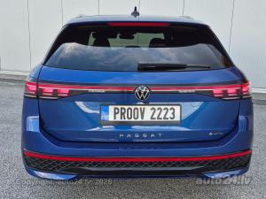 Volkswagen Passat 2024 Tallina, ar dzinēja tilpumu 2.00 L un nobraukumu 18 tūkst. km par 41999 €, foto 8 vietnē AUTOMOTO.COM.LV