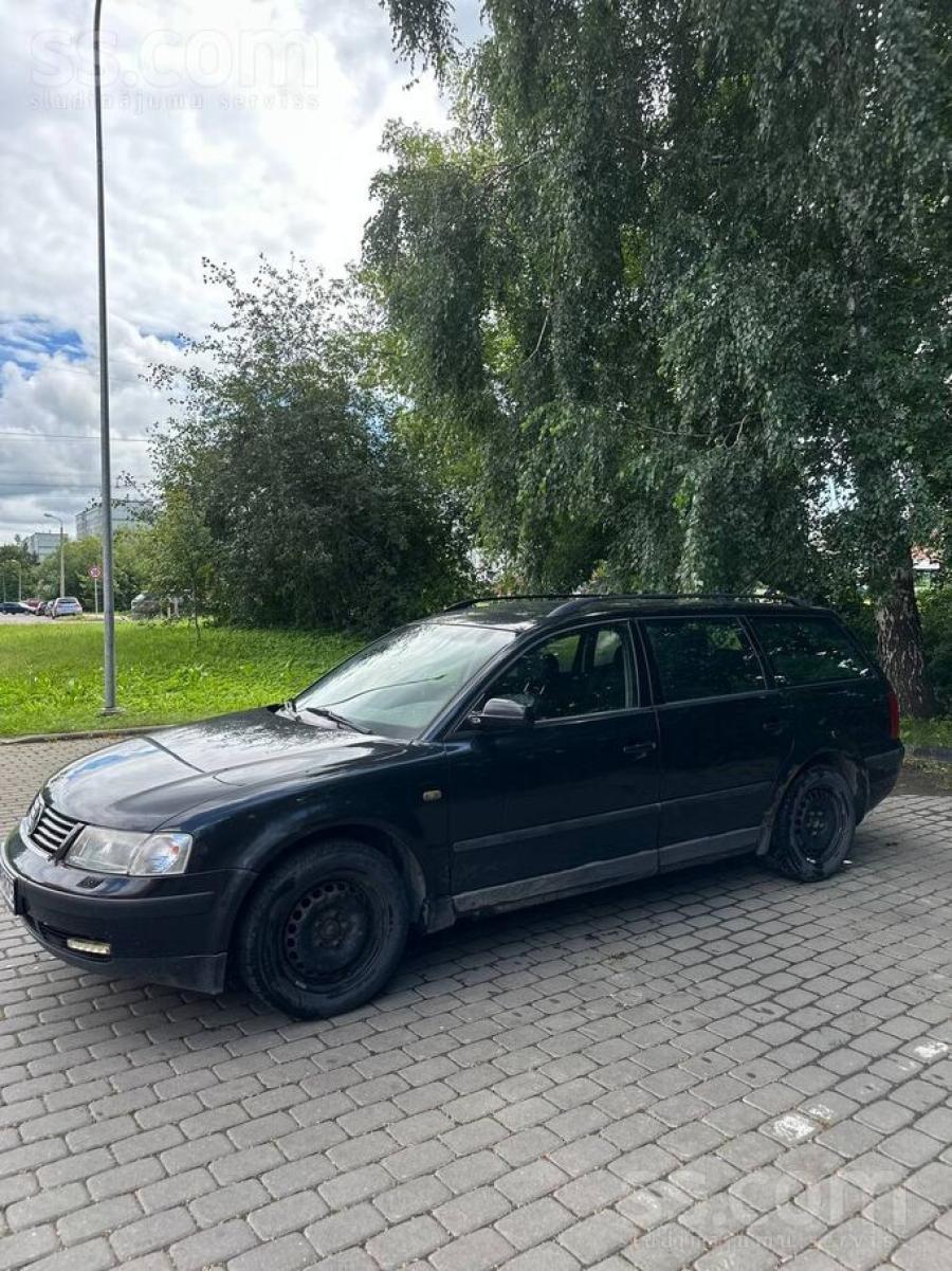 Melns Volkswagen passat-variant 1998 Rīga, ar dzinēja tilpumu 1.60 L un nobraukumu 309 tūkst. km par 1000 €, foto 3 vietnē AUTOMOTO.COM.LV