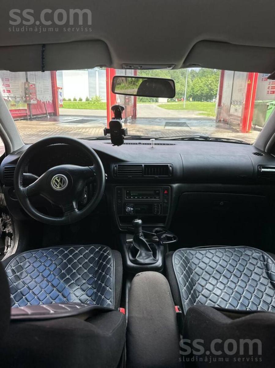 Melns Volkswagen passat-variant 1998 Rīga, ar dzinēja tilpumu 1.60 L un nobraukumu 309 tūkst. km par 1000 €, foto 5 vietnē AUTOMOTO.COM.LV