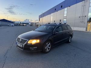 Melns Volkswagen passat-variant 2006 Tallina, ar dzinēja tilpumu 2.00 L un nobraukumu 437 tūkst. km par 1400 €, foto  vietnē AUTOMOTO.COM.LV