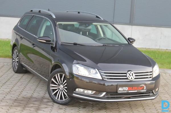 Melns Volkswagen passat-variant 2013 Rīga, ar dzinēja tilpumu 2.00 L un nobraukumu 210 tūkst. km par 5790 €, foto 4 vietnē AUTOMOTO.COM.LV