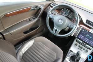 Melns Volkswagen passat-variant 2013 Rīga, ar dzinēja tilpumu 2.00 L un nobraukumu 210 tūkst. km par 5790 €, foto 5 vietnē AUTOMOTO.COM.LV