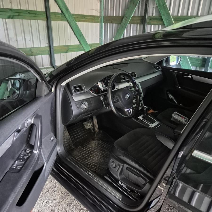 Melns Volkswagen passat-variant 2013 Kunda, ar dzinēja tilpumu 0.00 L un nobraukumu 237 tūkst. km par 2100 €, foto 14 vietnē AUTOMOTO.COM.LV