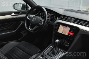 Melns Volkswagen passat-variant 2020 Ventspils, ar dzinēja tilpumu 2.00 L un nobraukumu 205 tūkst. km par 21000 €, foto 18 vietnē AUTOMOTO.COM.LV